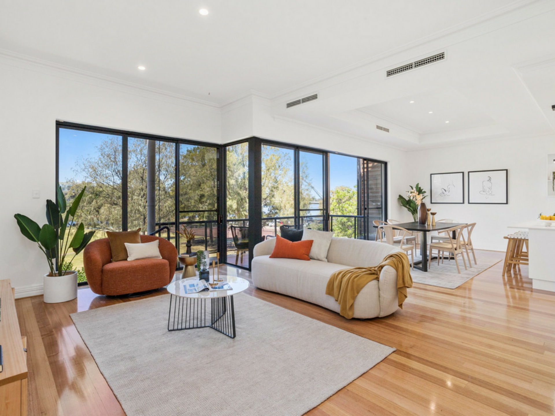 10 Jewell Lane East Perth WA - Property Details - LJ Hooker