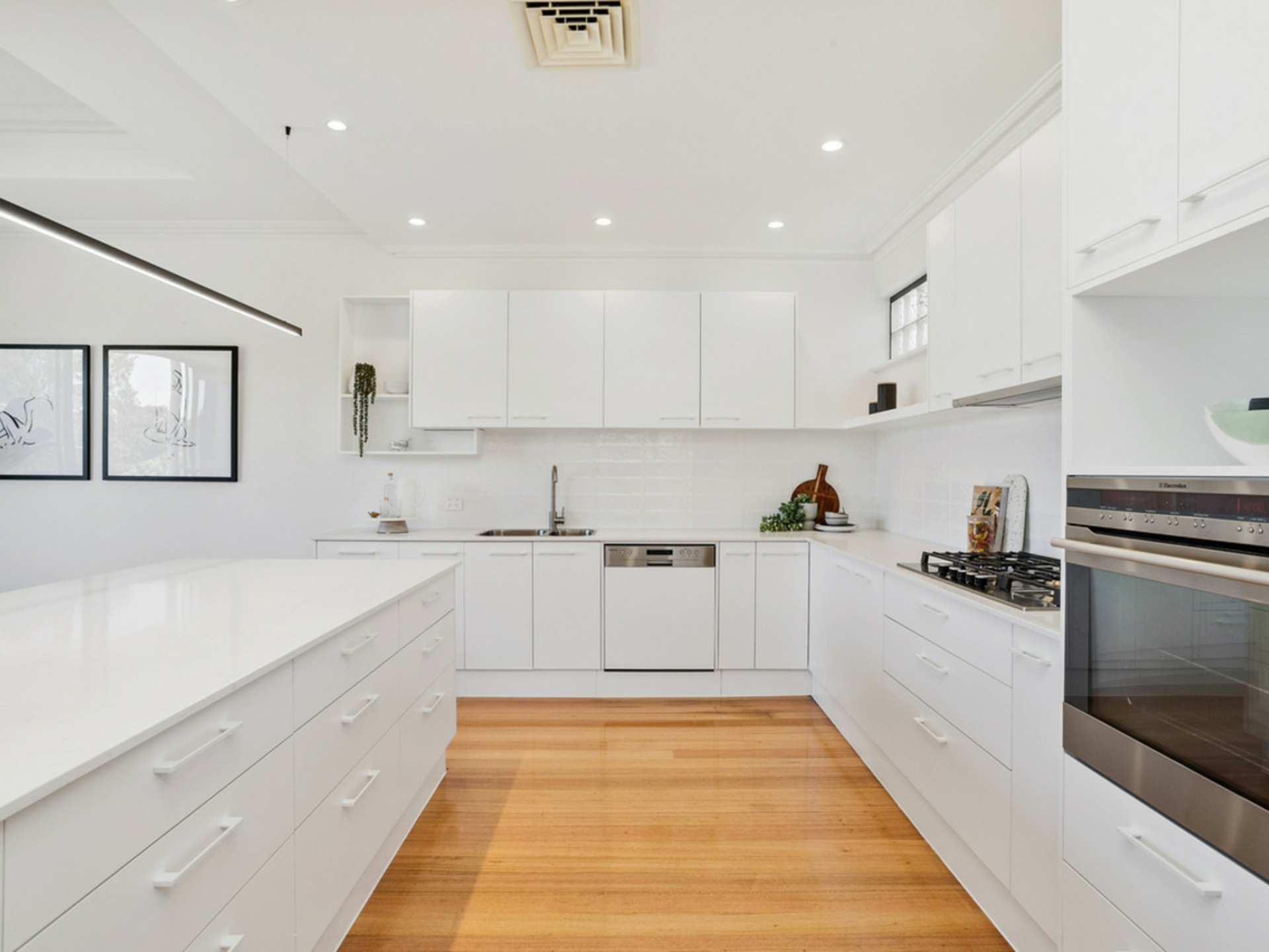 10 Jewell Lane East Perth WA - Property Details - LJ Hooker