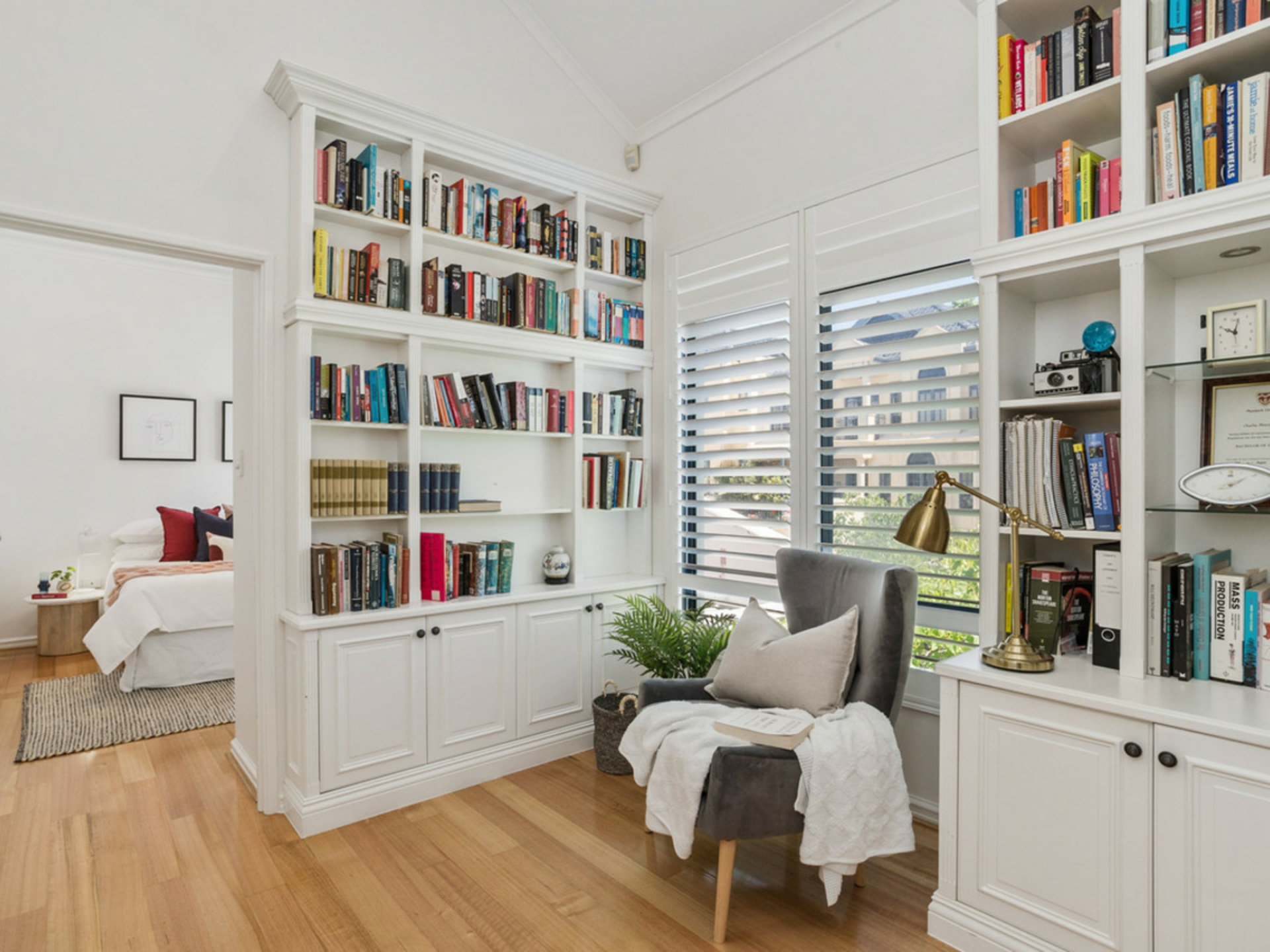 10 Jewell Lane East Perth WA - Property Details - LJ Hooker