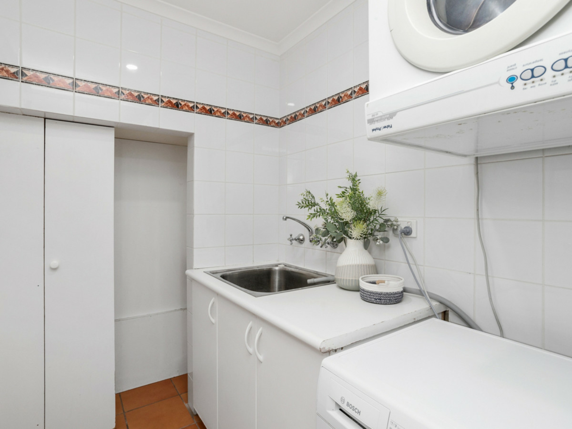 10 Jewell Lane East Perth WA - Property Details - LJ Hooker