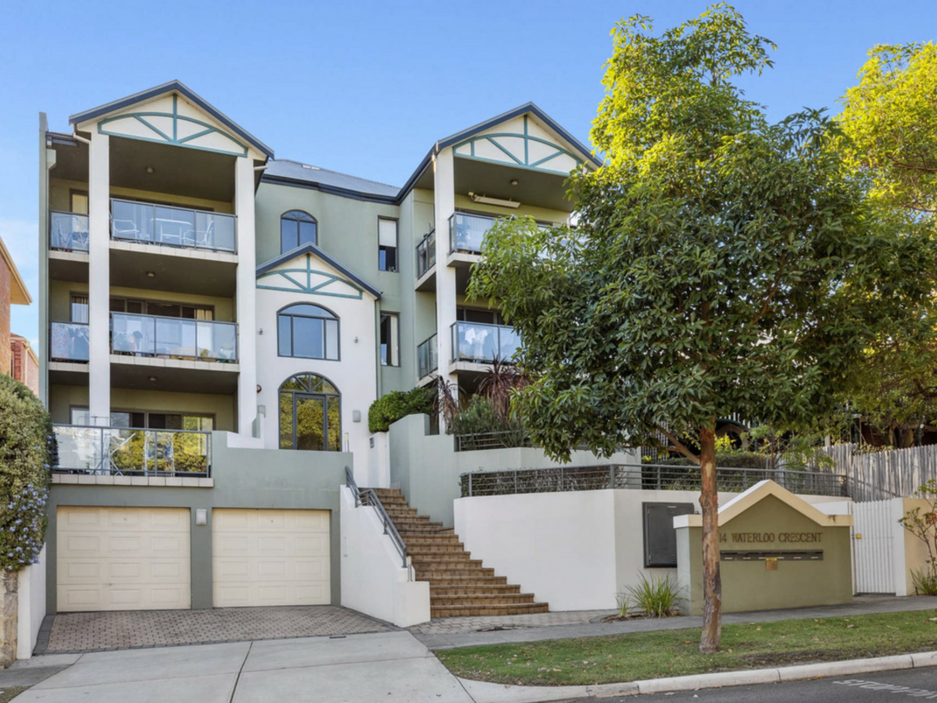 2/14 Waterloo Crescent East Perth WA - Property Details - LJ Hooker