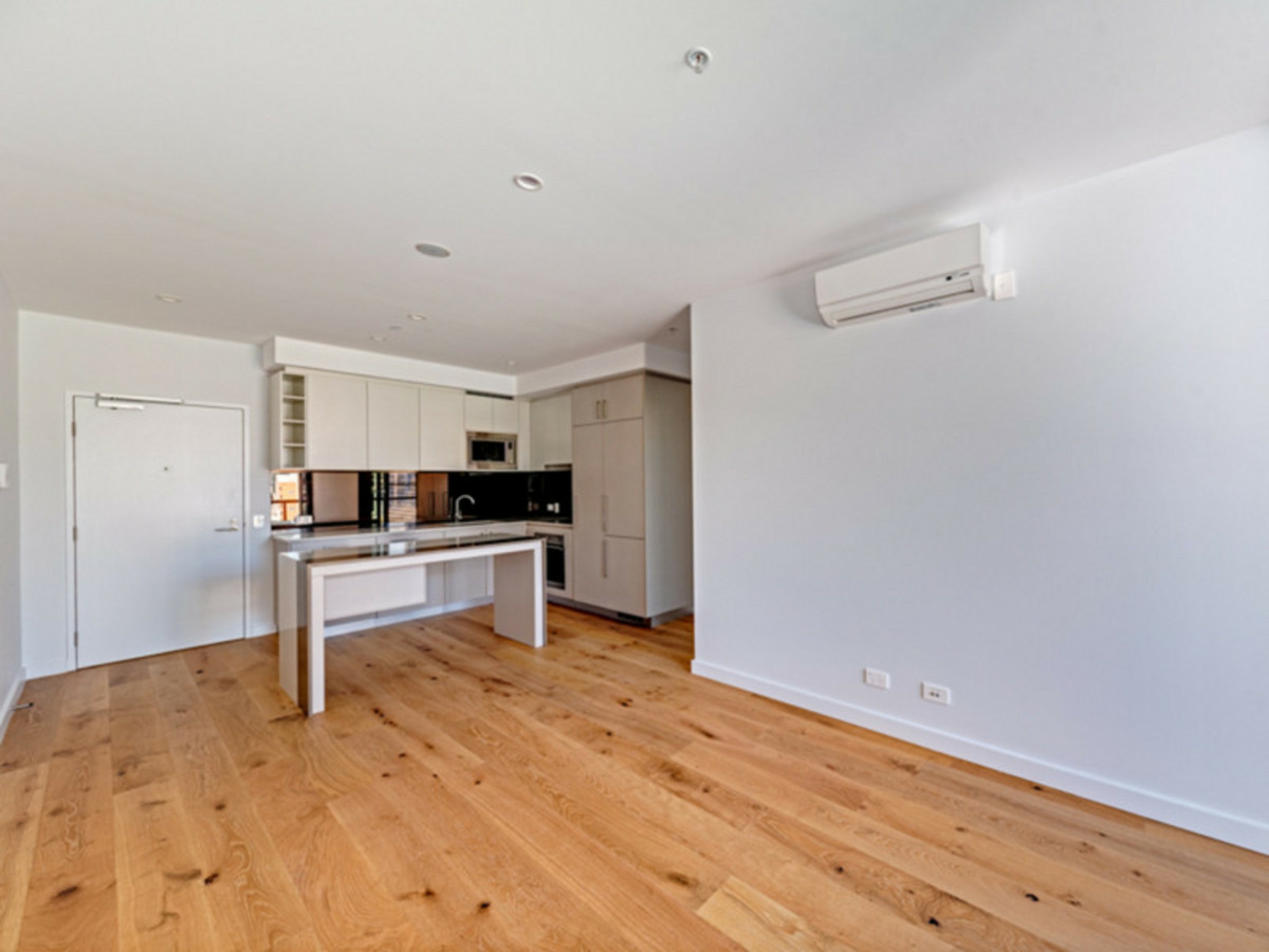 1002/380 Murray Street Perth WA - Property Details - LJ Hooker