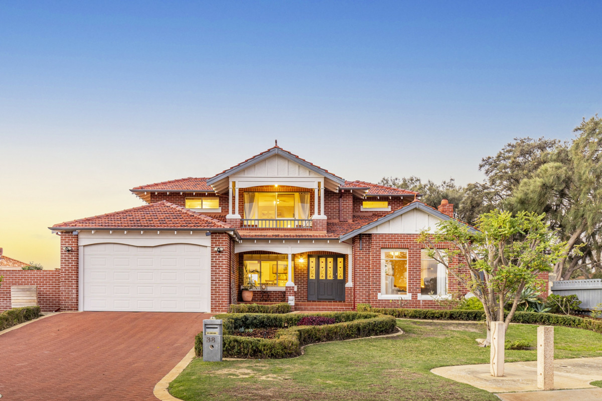 38 Coronado Ridge Iluka WA - House for Sale - LJ Hooker