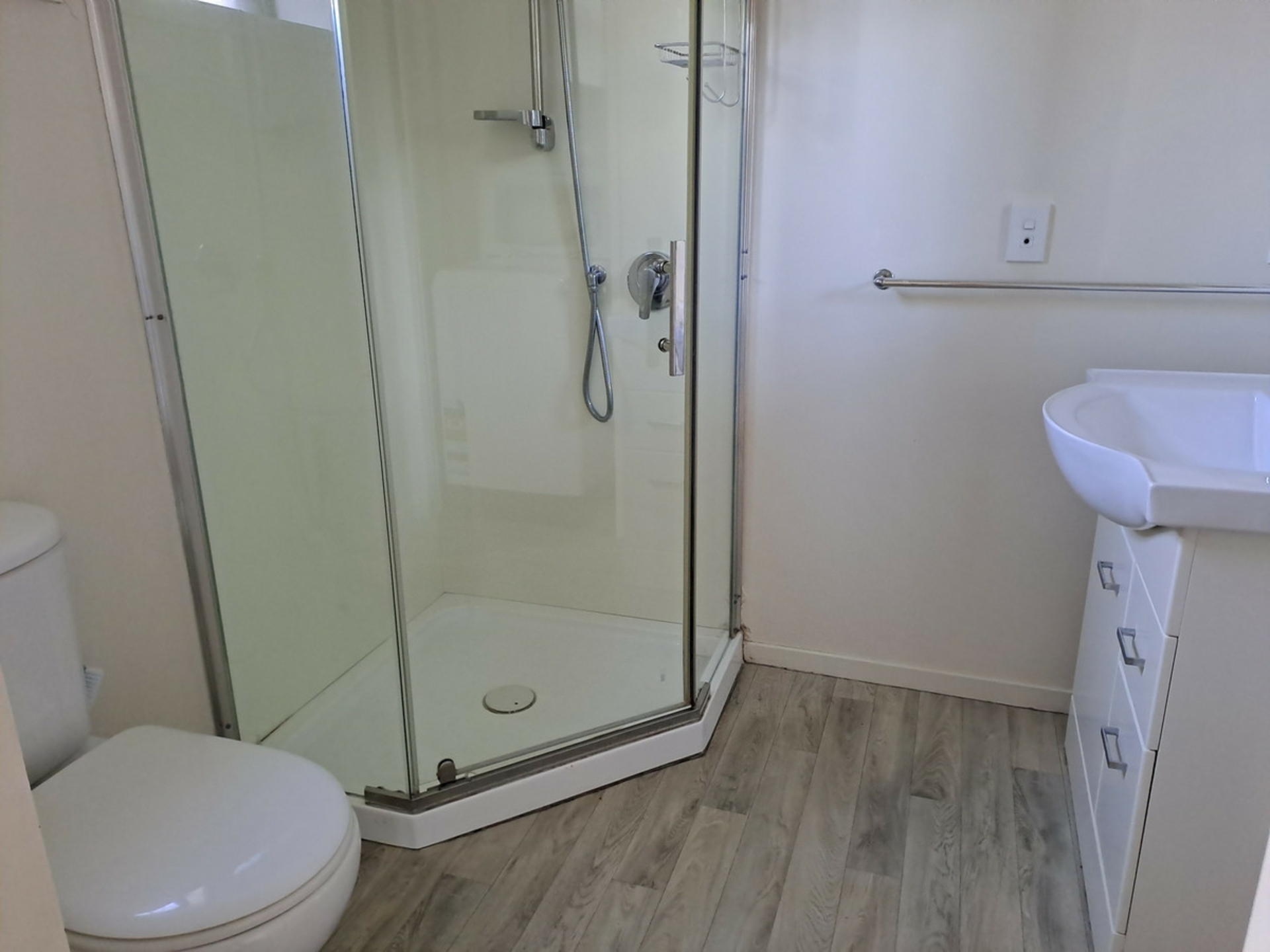 14A Rivers Street Alexandra - Unit for Rent - LJ Hooker