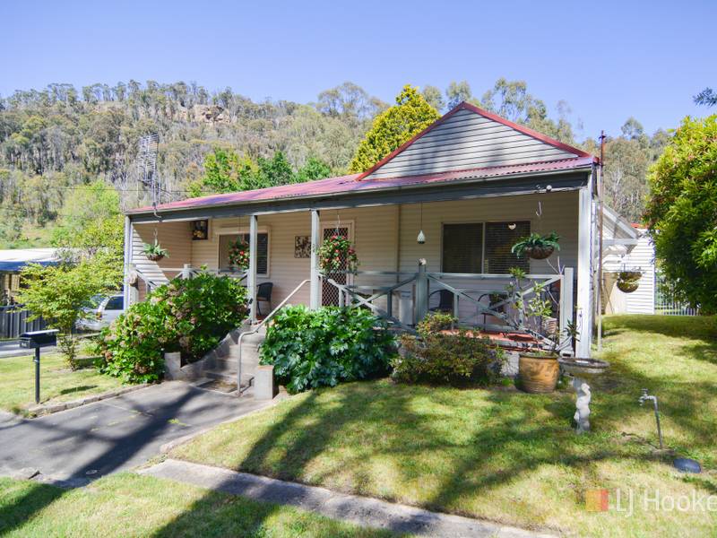 34 Gell Street Lithgow NSW - Property Details - LJ Hooker