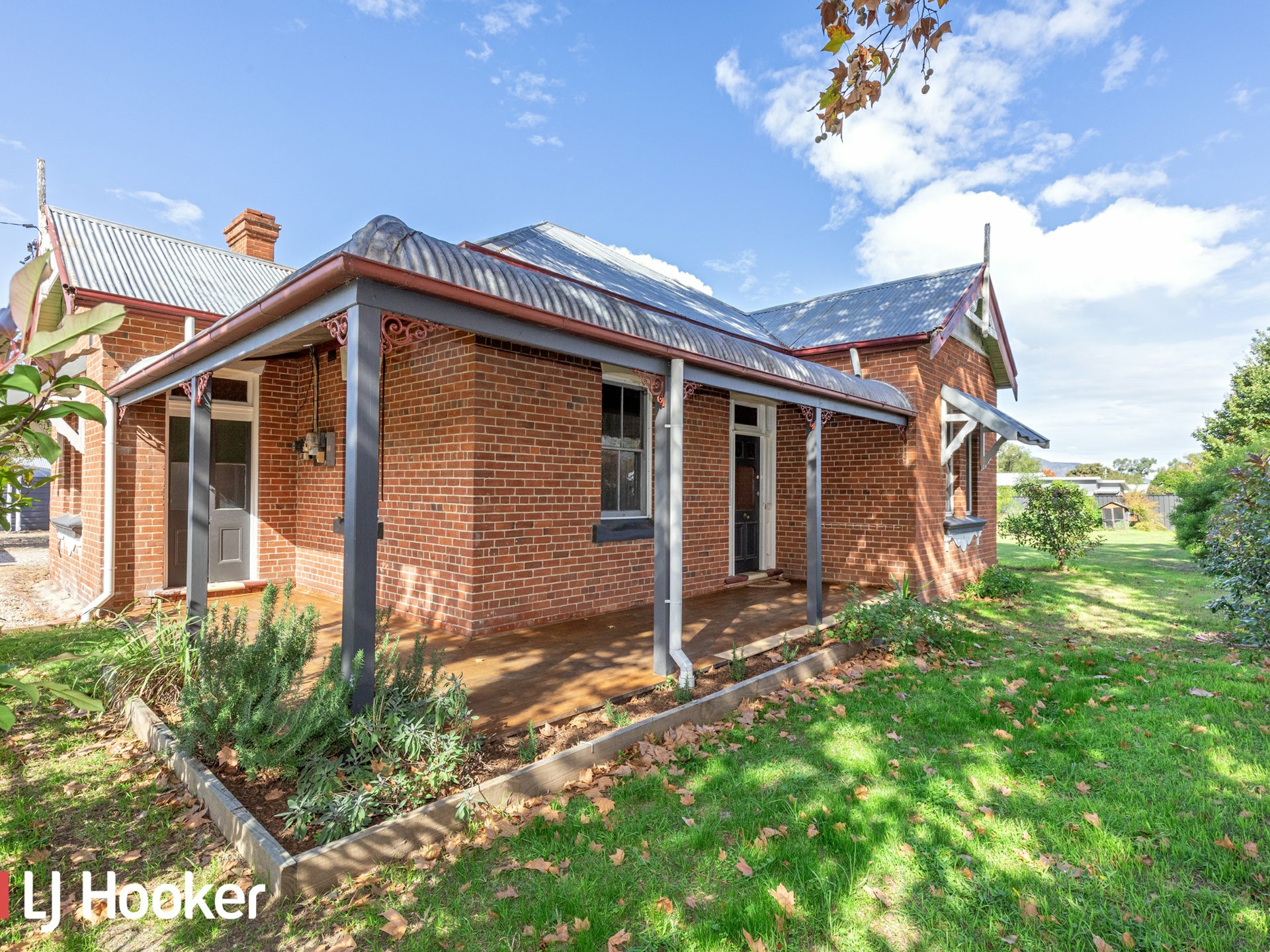 34 Gill Street Moonbi NSW - Property Details - LJ Hooker