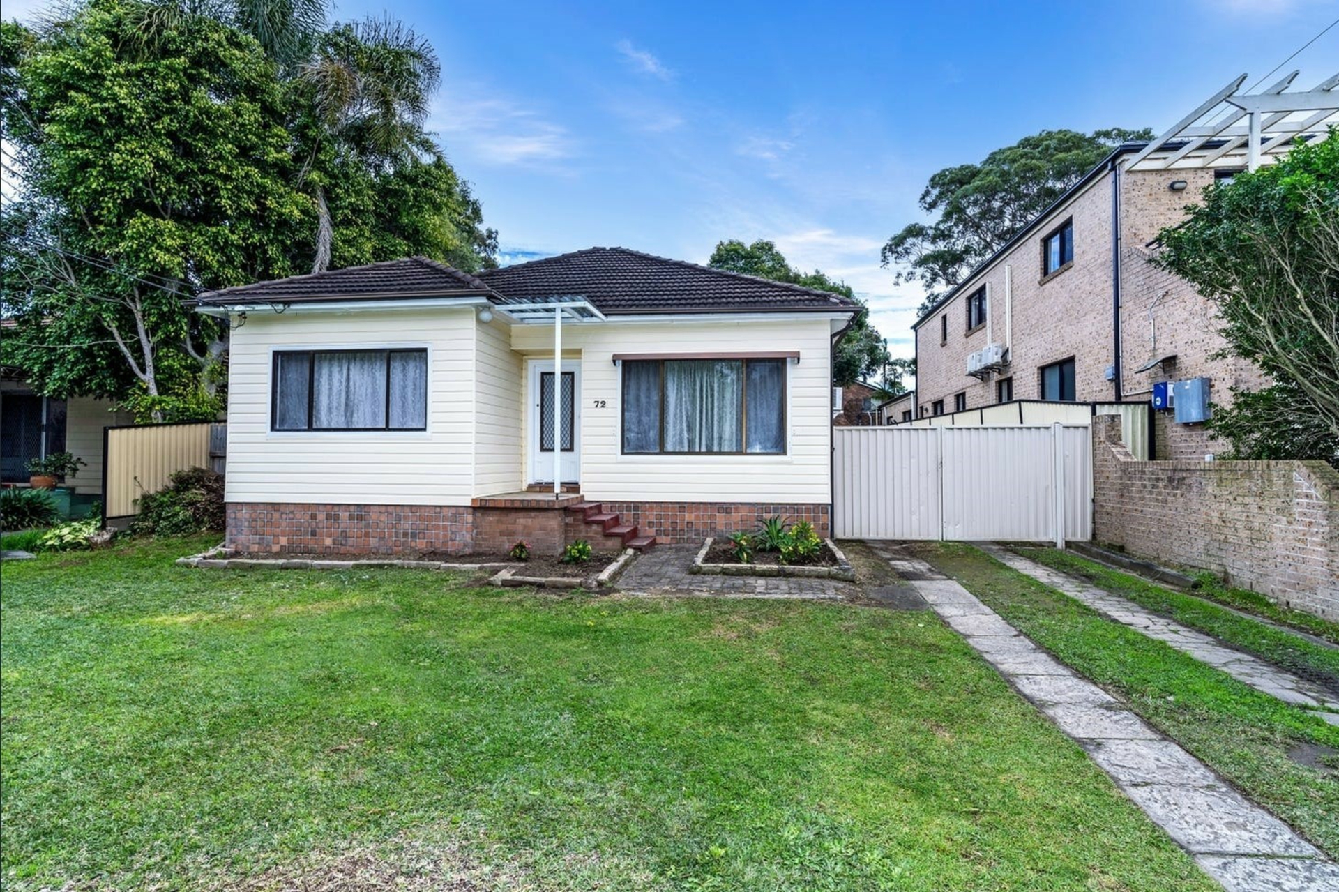 72 Vega Street Revesby NSW - Property Details - LJ Hooker