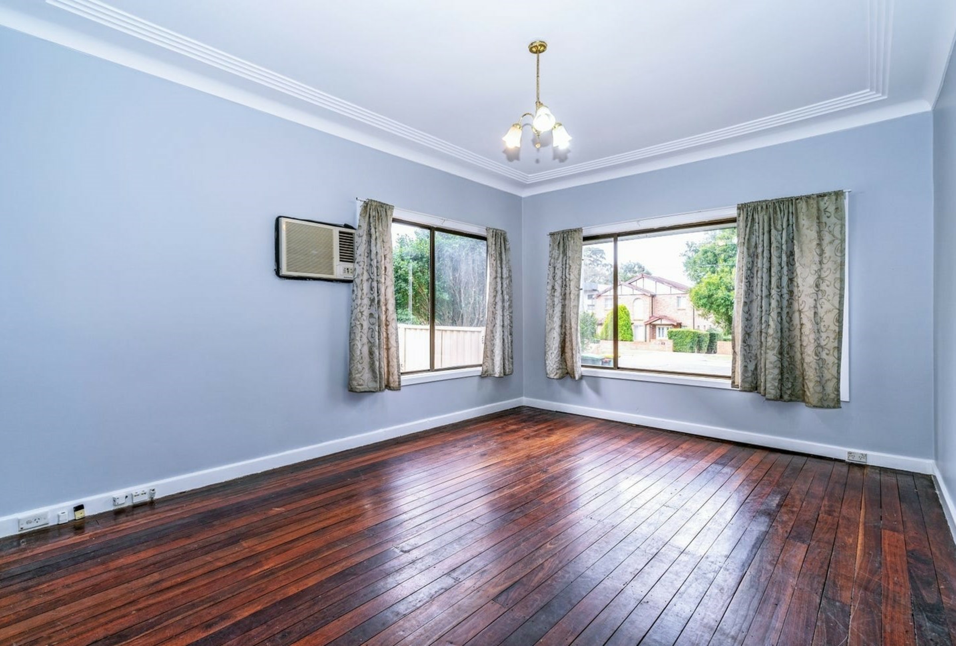 72 Vega Street Revesby NSW - Property Details - LJ Hooker
