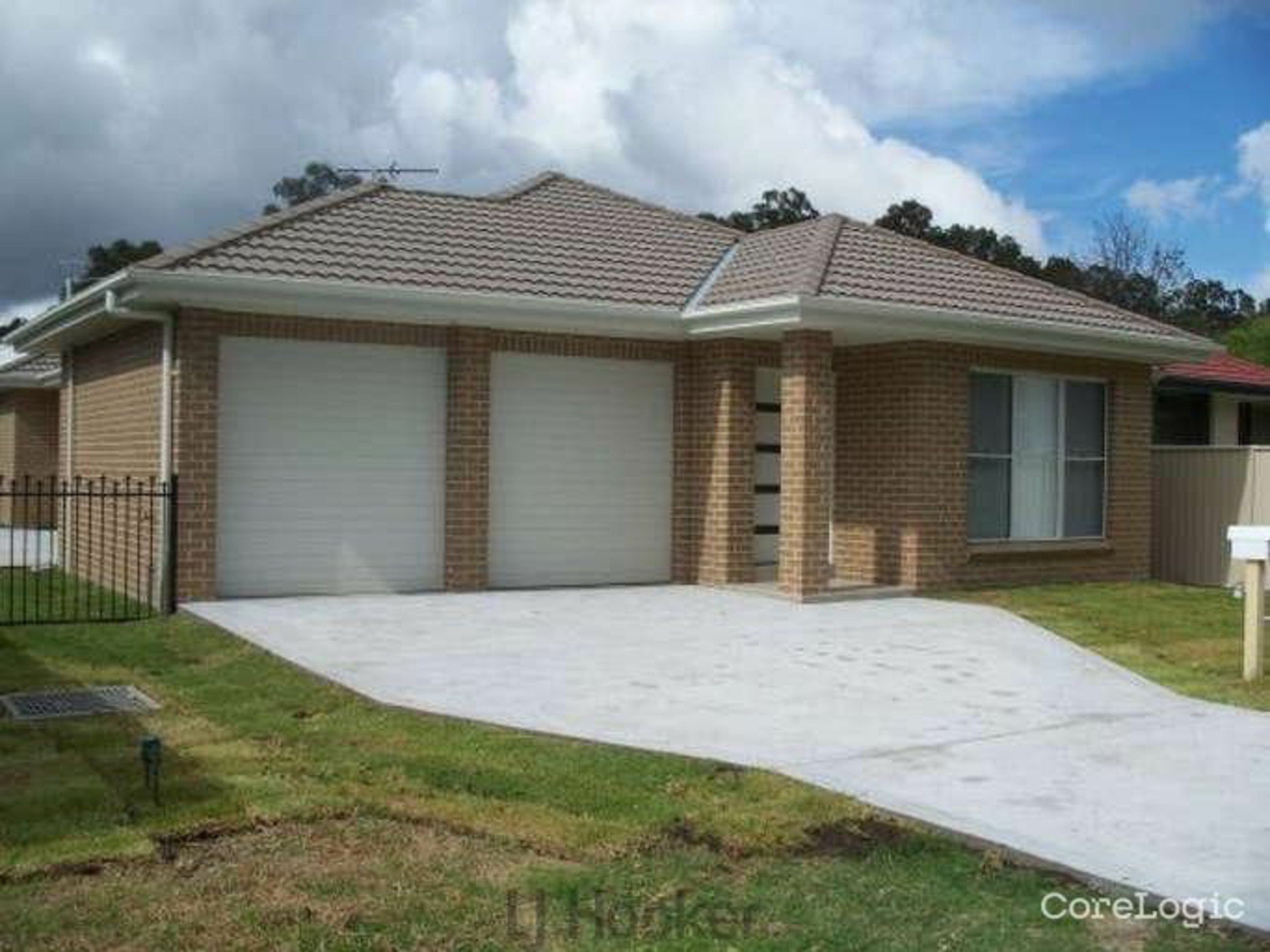 8 Cherry Road Eleebana Nsw Property Details Lj Hooker