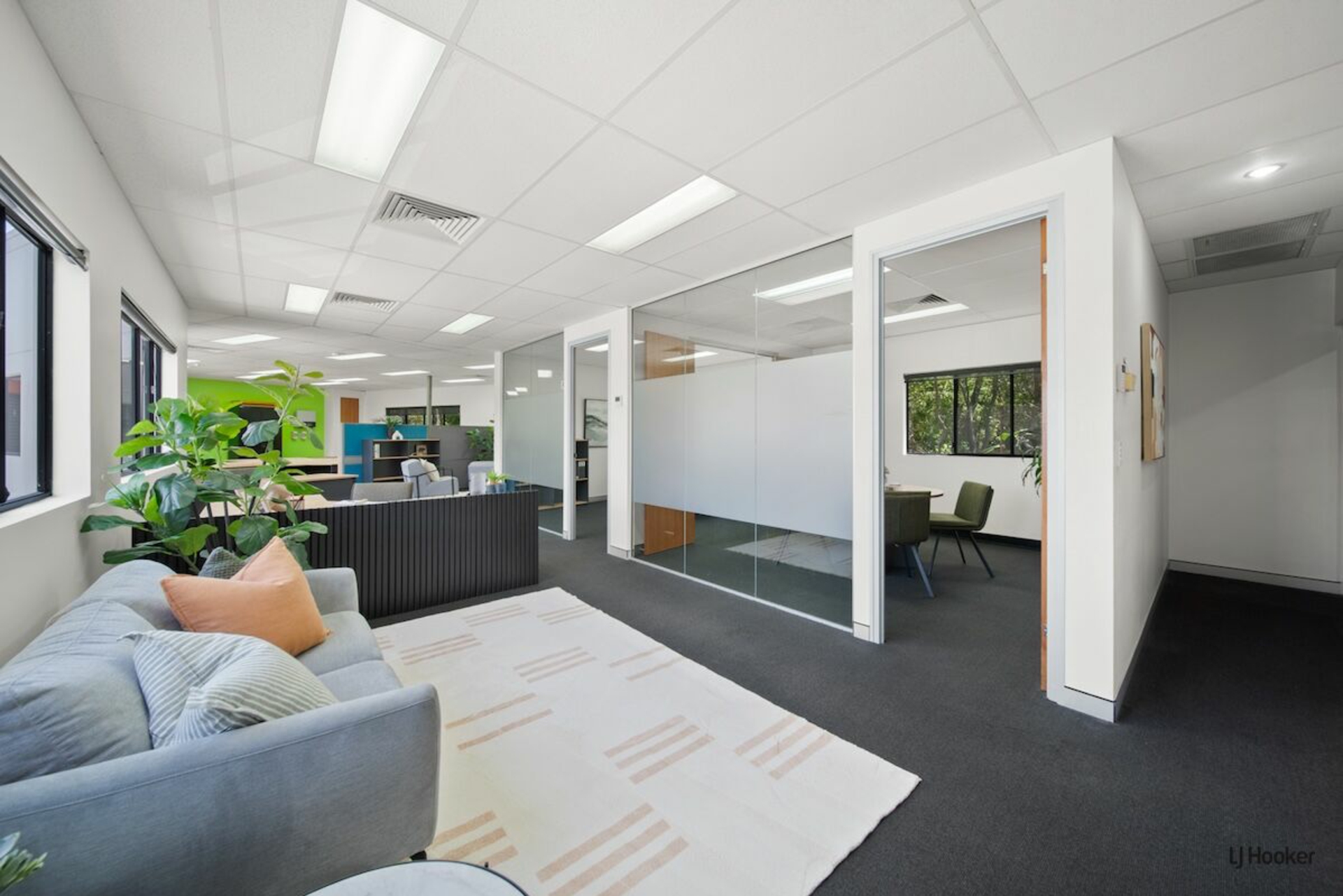 13 & 14/7 Traders Way Currumbin Waters QLD - Property Details - LJ Hooker