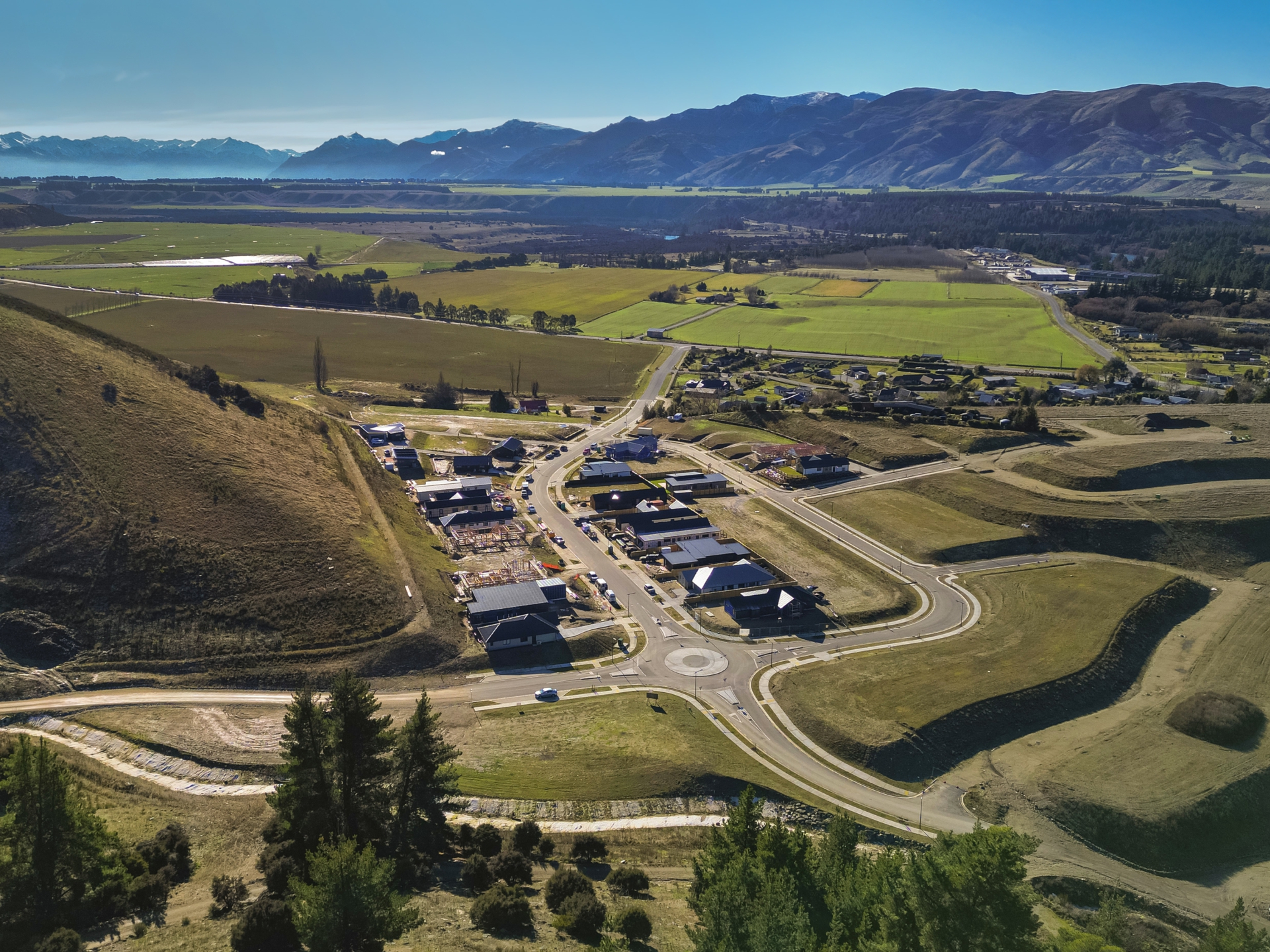 Lake McKay Subdivision Luggate Central Otago / Lakes District ...