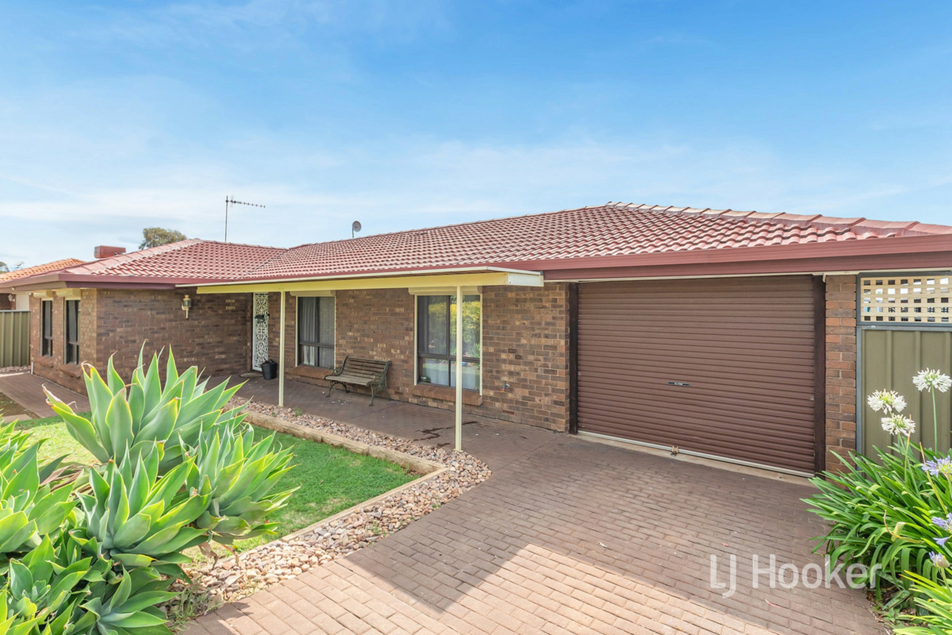 34 Olinda Street Craigmore SA - Property Details - LJ Hooker
