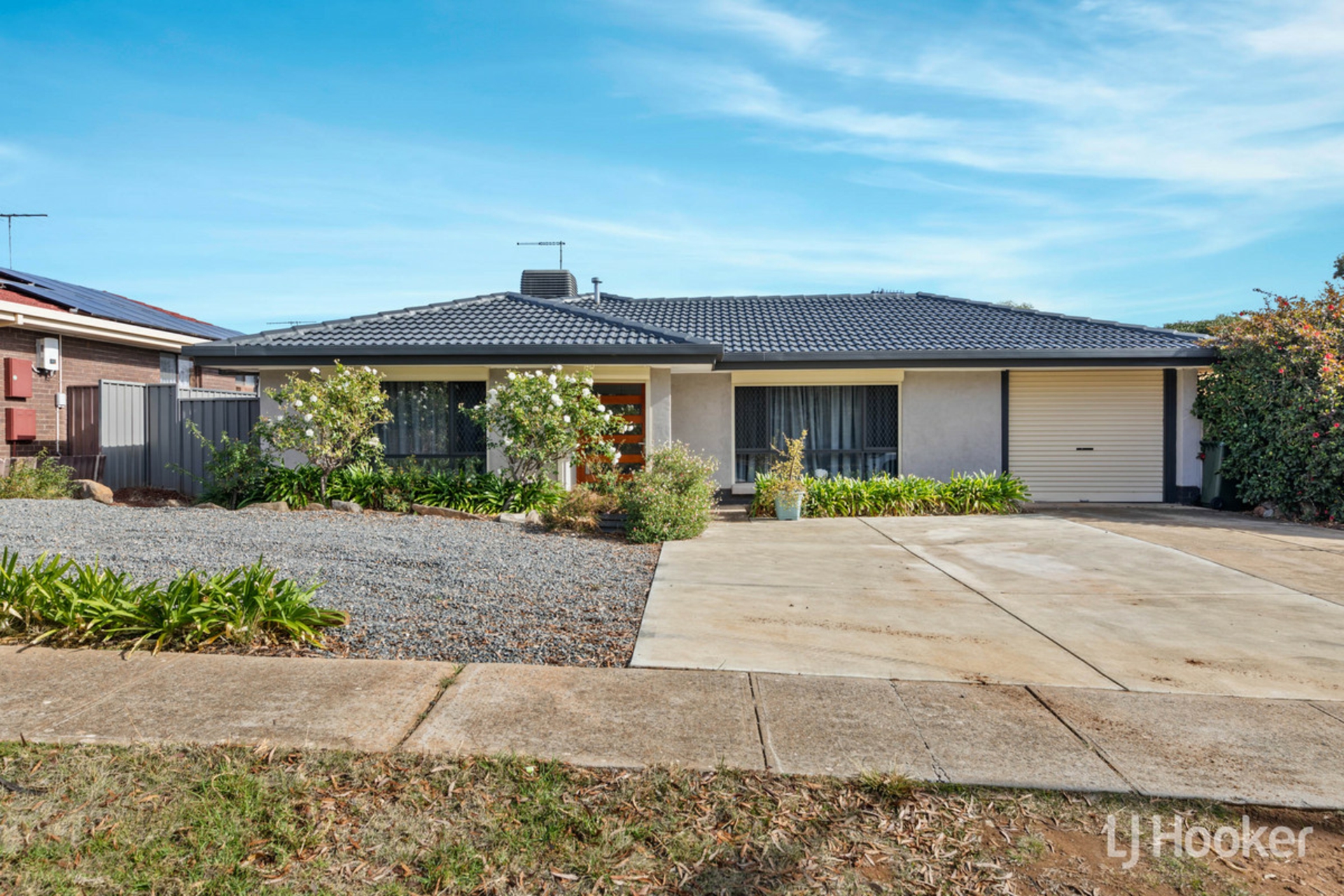 4 Meningie Street Craigmore SA - Property Details - LJ Hooker