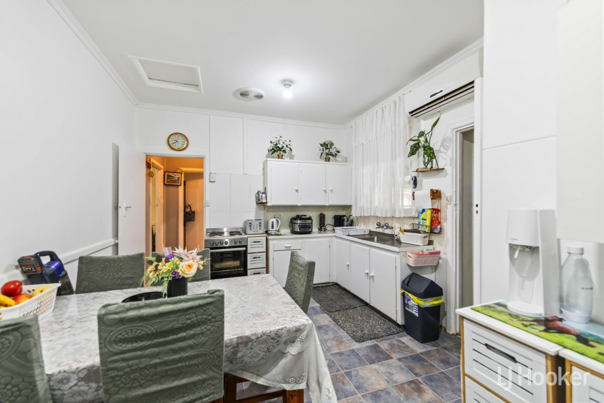 36 Wilkins Road Elizabeth Downs SA - Property Details - LJ Hooker