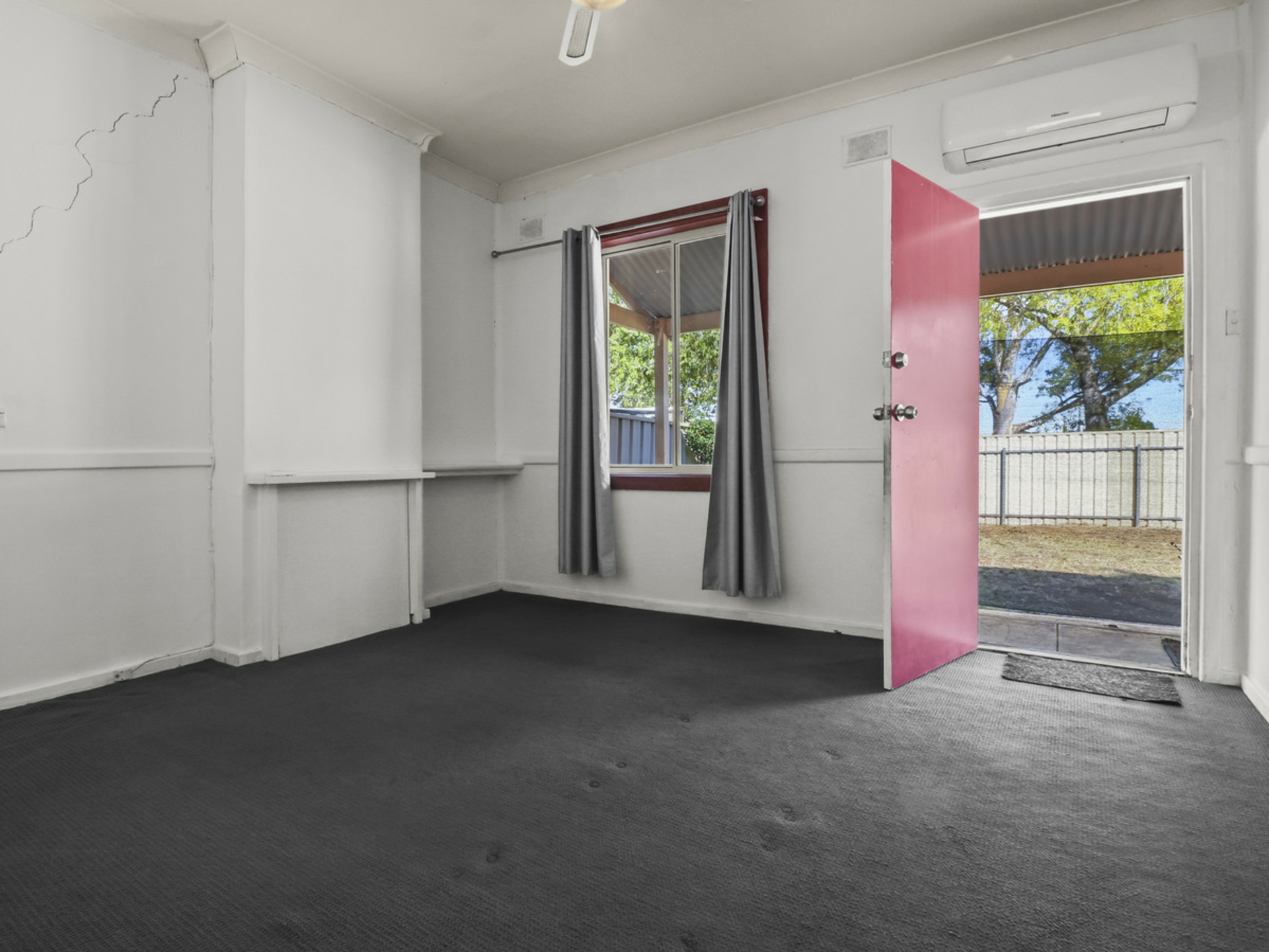 22 Tisbury Street Elizabeth North SA - House for Rent - LJ Hooker