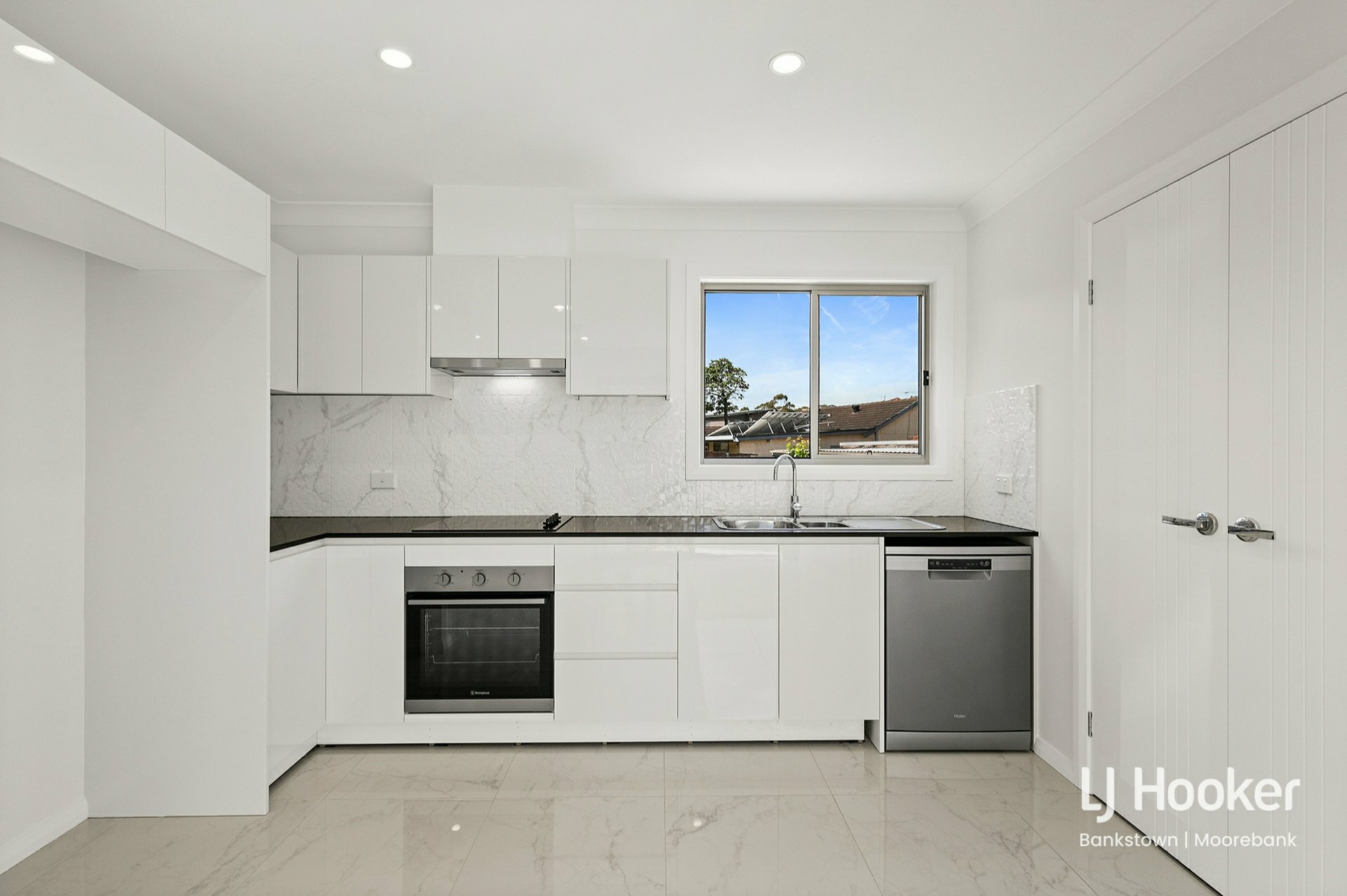 22/1 Moss Street Chester Hill NSW - Property Details - LJ Hooker