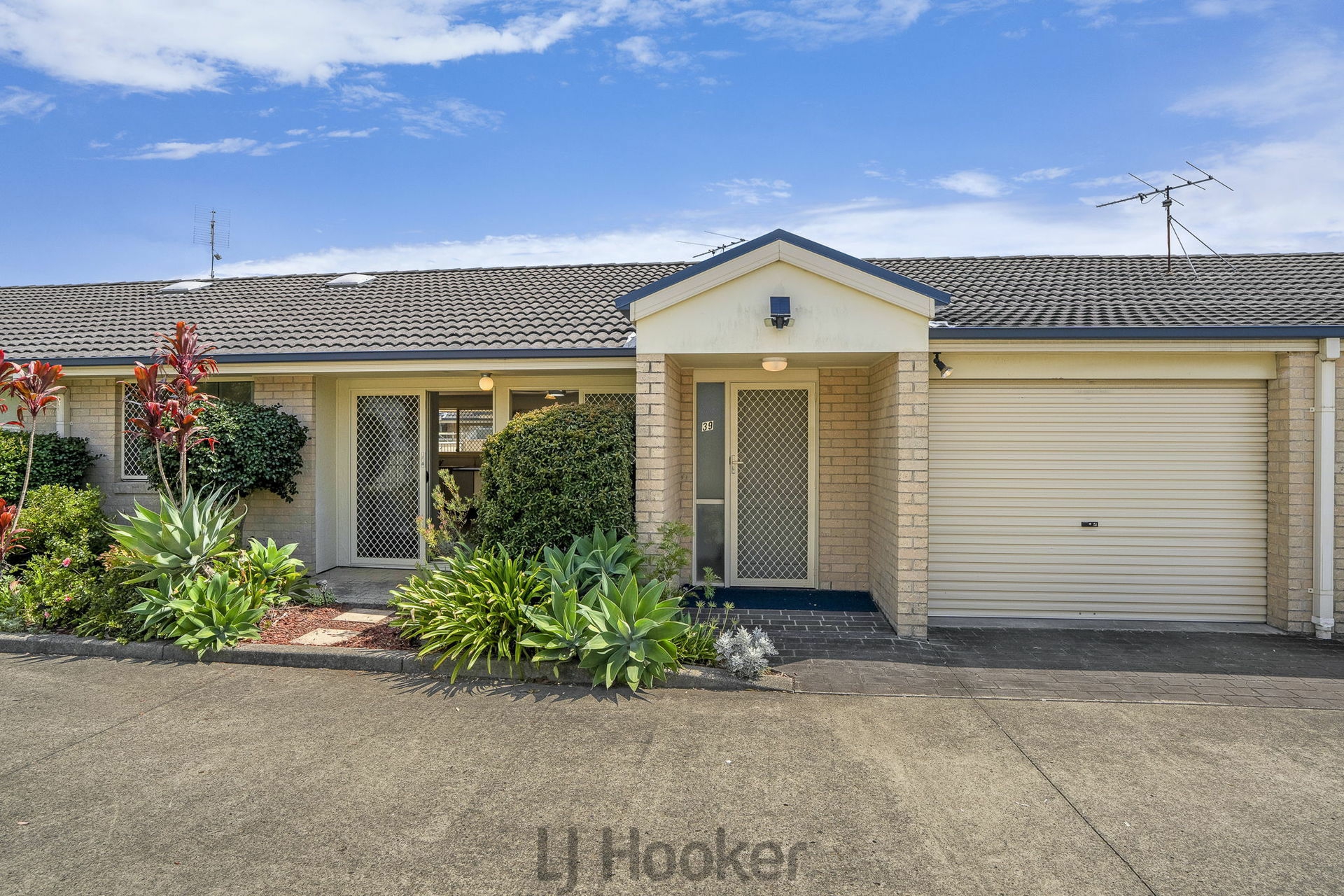 39/305 Main Road Fennell Bay NSW - Property Details - LJ Hooker
