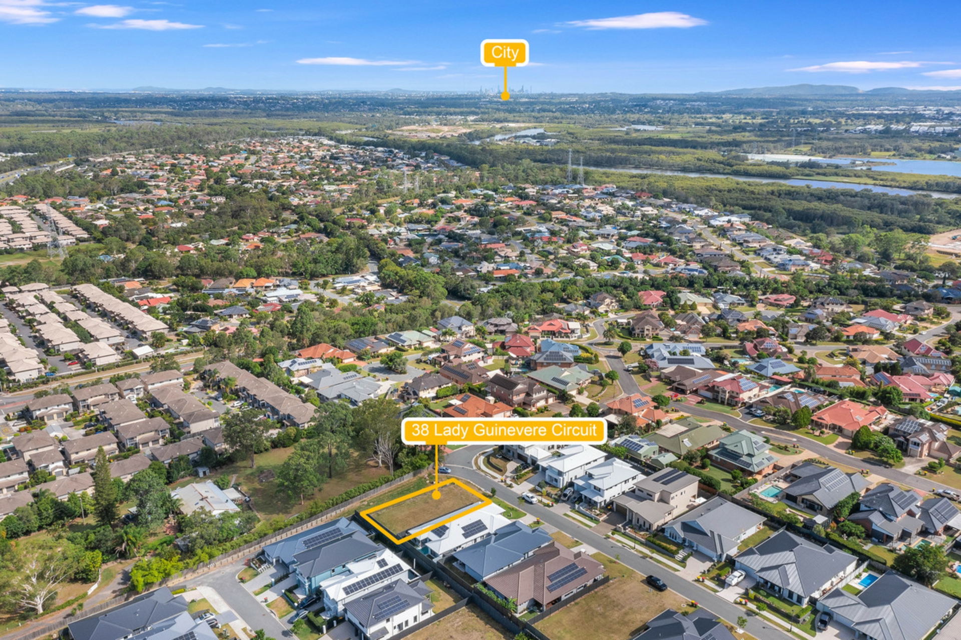 38 Lady Guinevere Circuit Murrumba Downs QLD - Property Details - LJ Hooker