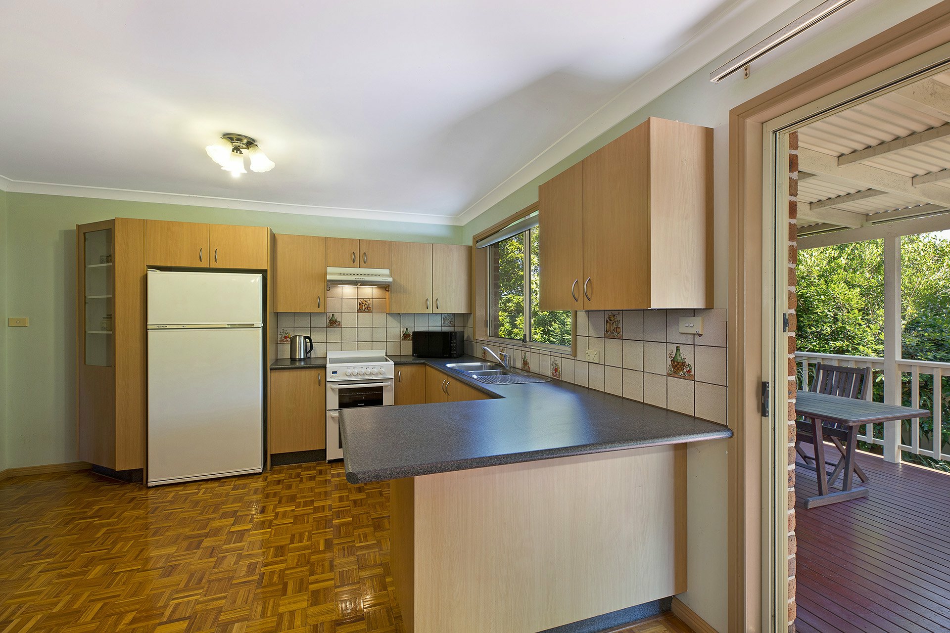 4 Felicia Close Tumbi Umbi NSW - Property Details - LJ Hooker