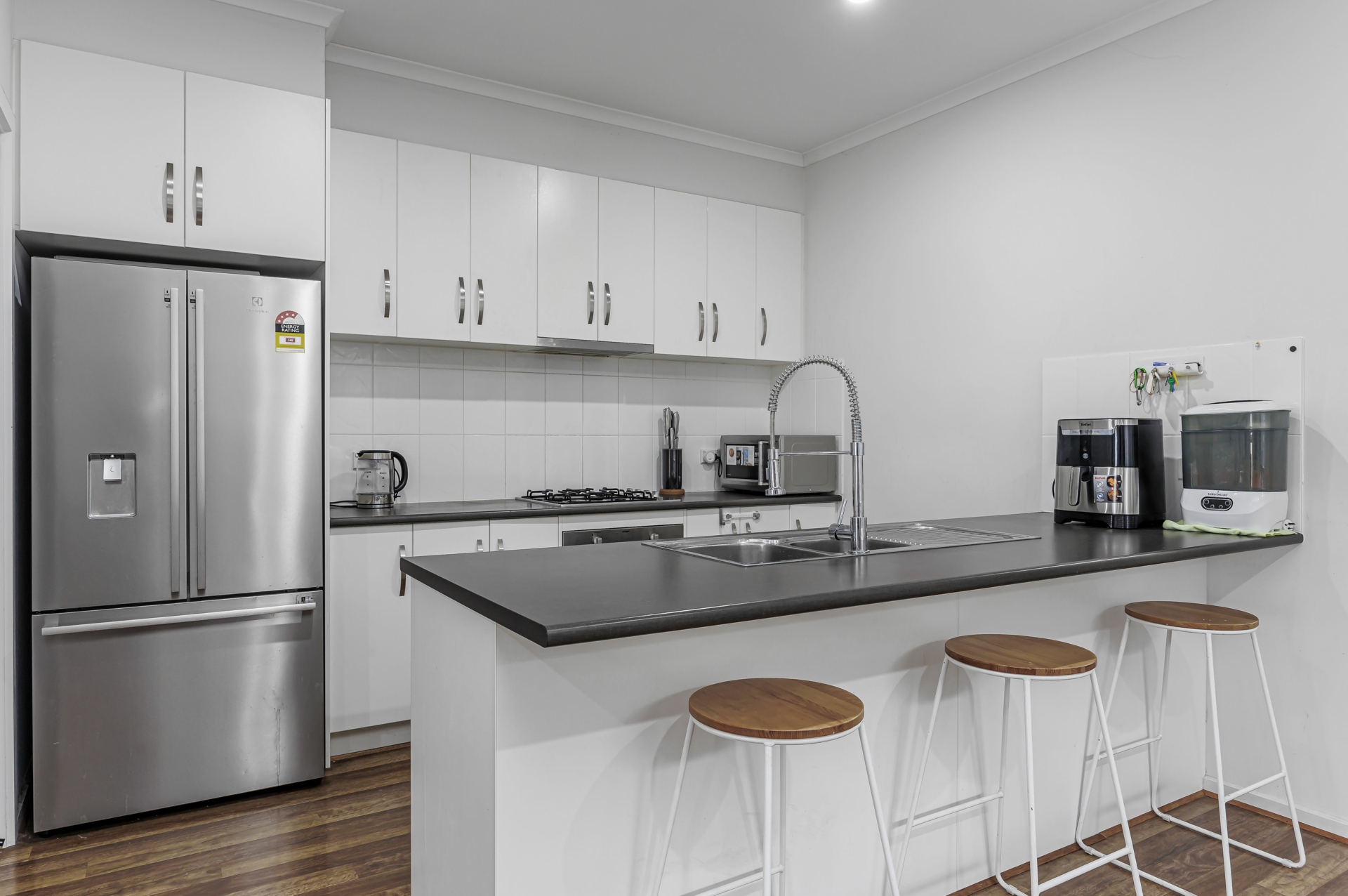 72 Fleming Crescent Mansfield Park SA - Property Details - LJ Hooker