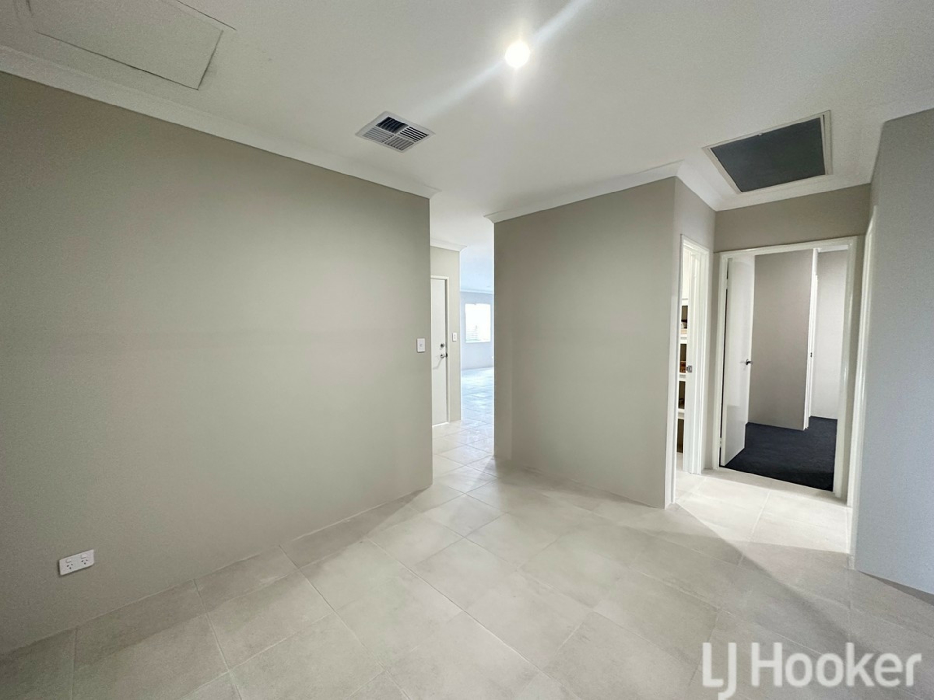 38 Sarasota Loop Madora Bay WA - Property Details - LJ Hooker