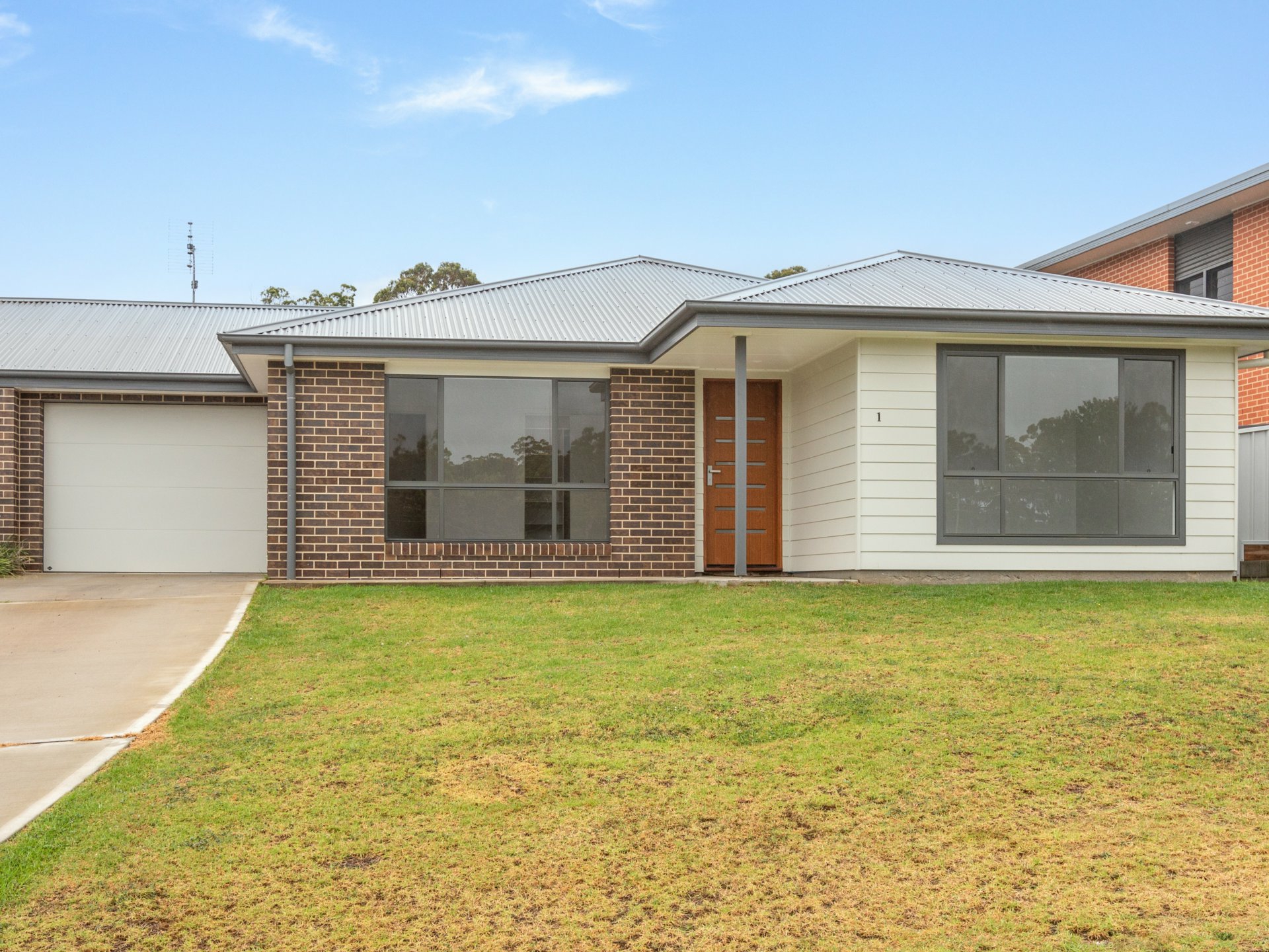 1/2 Kurrajong Crescent Kalaru NSW - Property Details - LJ Hooker