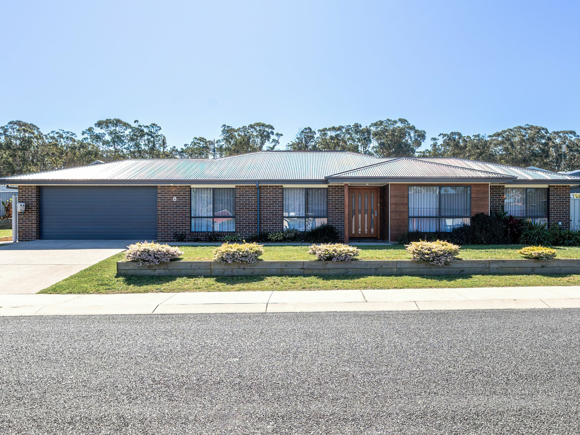 8 Kurrajong Crescent Kalaru NSW - Property Details - LJ Hooker