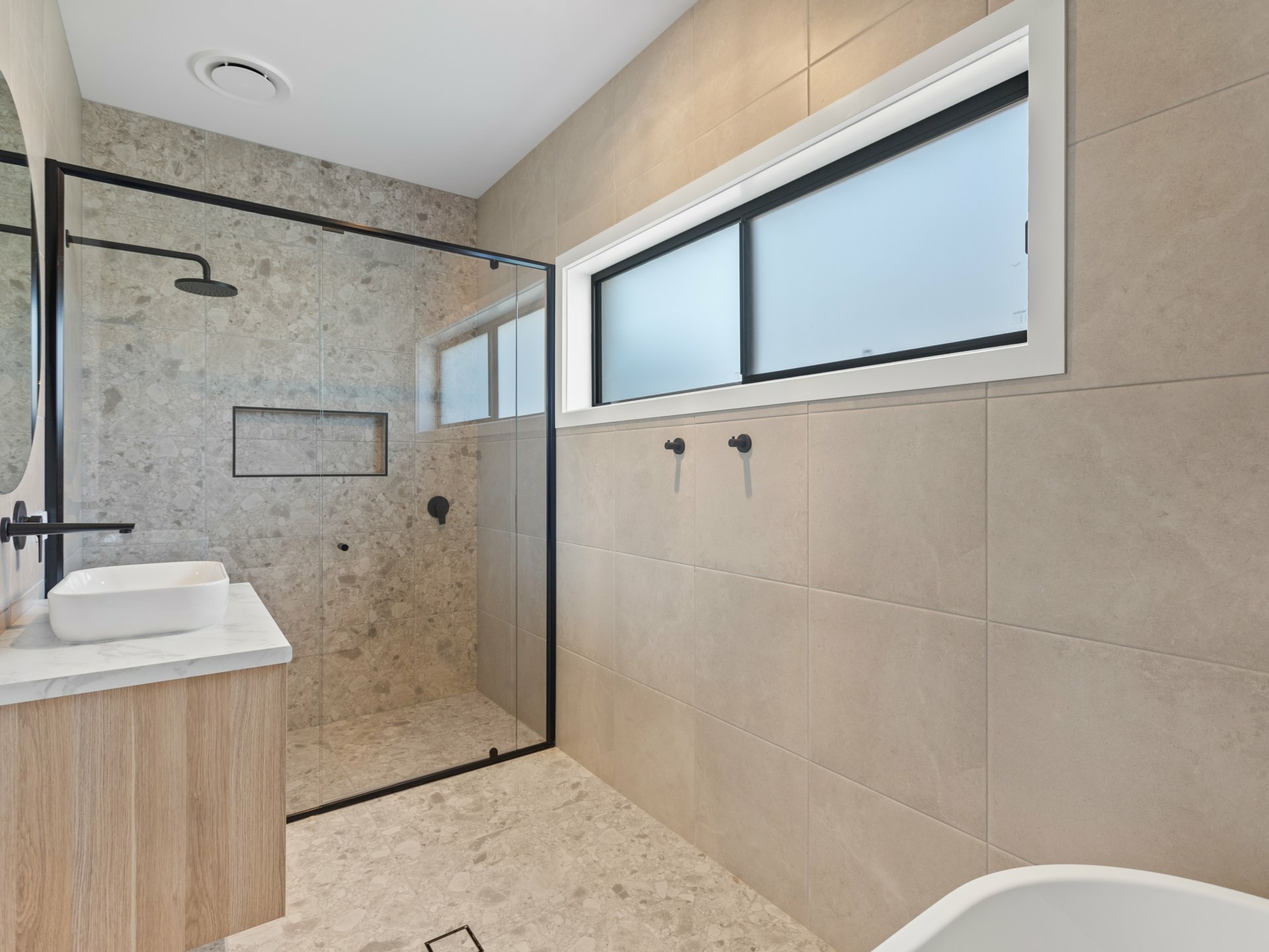 8B Orange Roughy Road Bega NSW - House for Rent - LJ Hooker