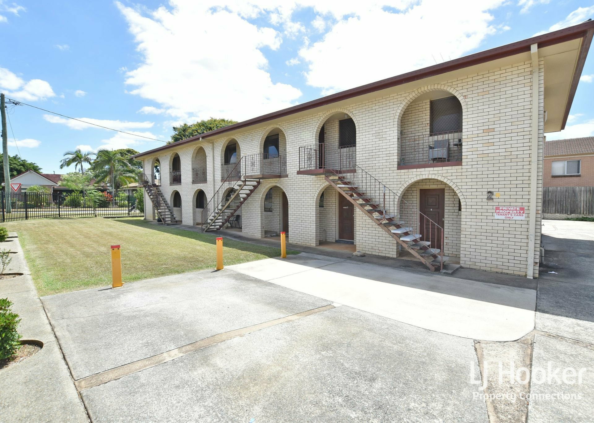 3/2B Andrew Street Kallangur QLD - Property Details - LJ Hooker