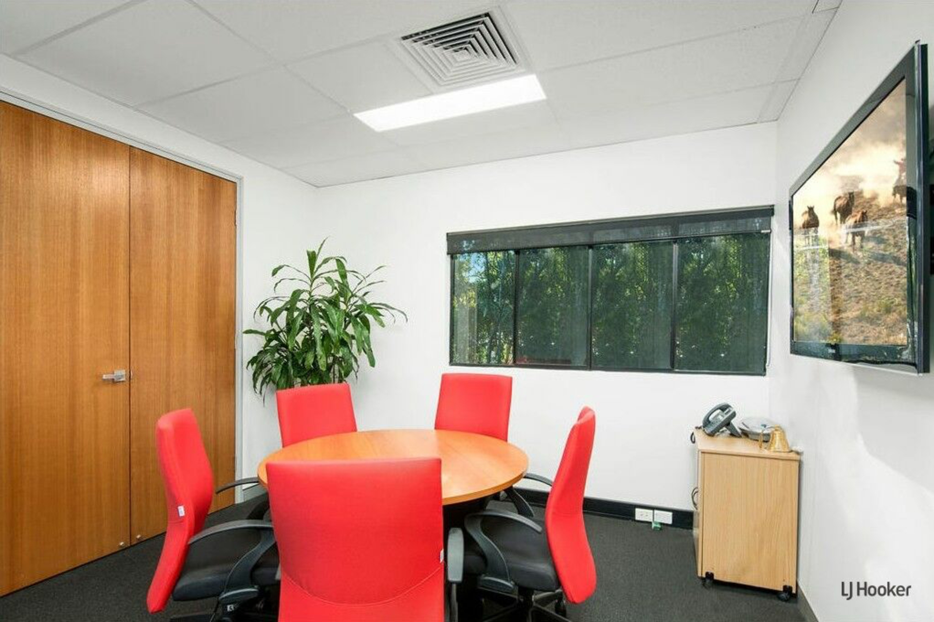 13 & 14/7 Traders Way Currumbin Waters QLD - Offices for Sale - LJ Hooker