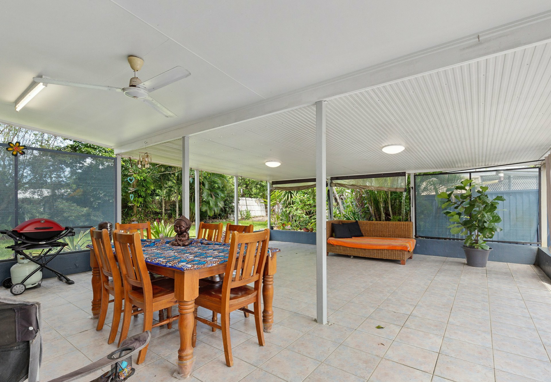 4 Idaho Close White Rock QLD - Property Details - LJ Hooker