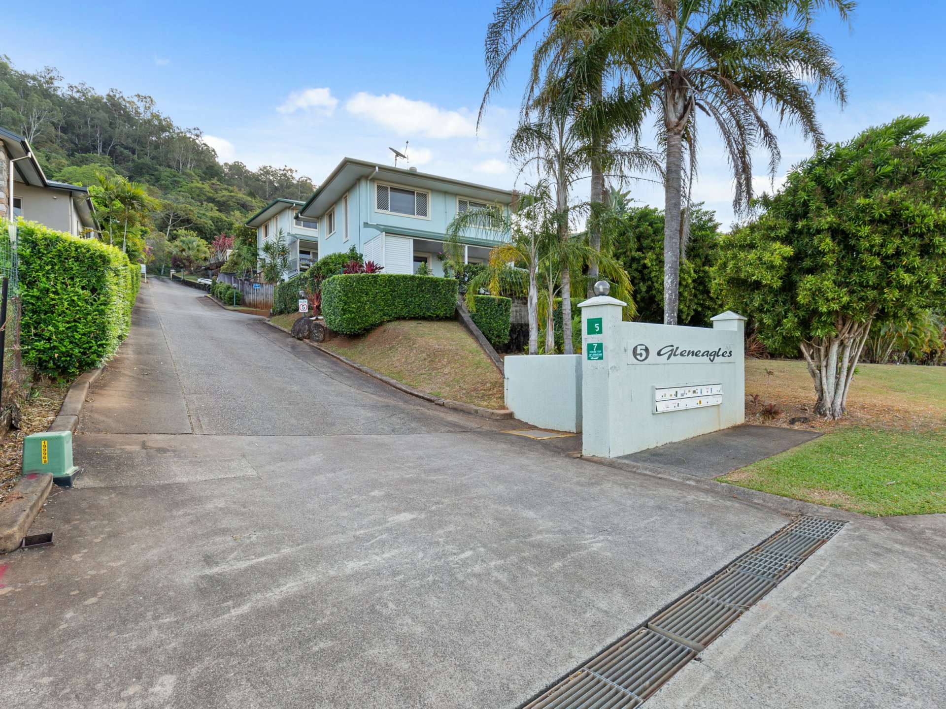 10/5 Brinsmead Terrace Kanimbla QLD - Property Details - LJ Hooker