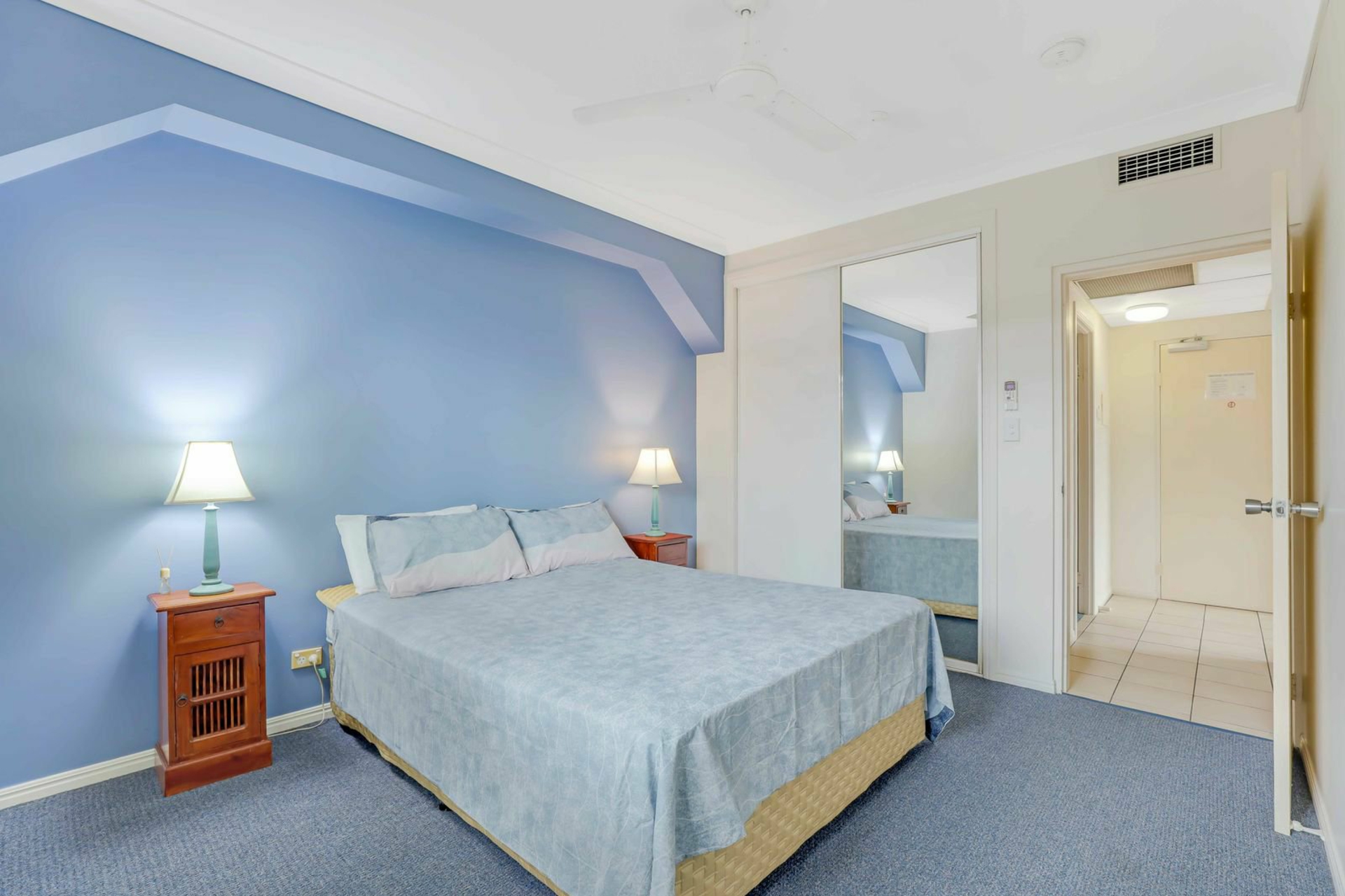 206/186 McLeod Street Cairns North QLD - Unit for Rent - LJ Hooker