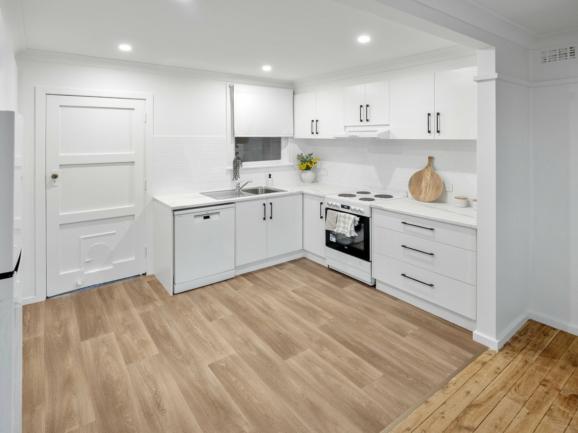 28 Barellan Street Griffith NSW - Property Details - LJ Hooker
