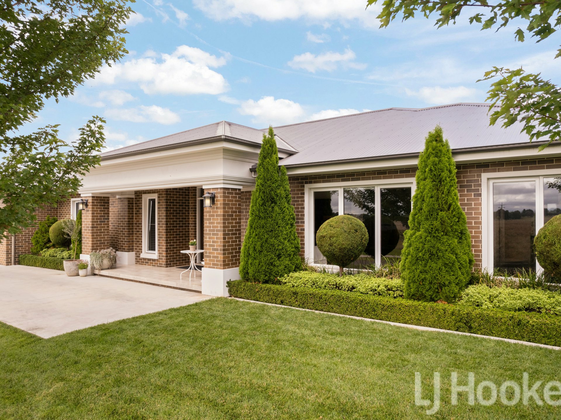 40 Saltram Circuit Eglinton NSW - Property Details - LJ Hooker