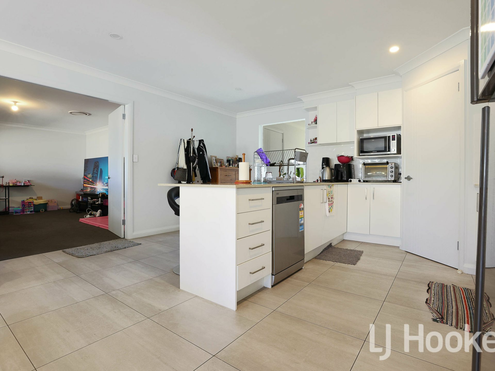 54 Mendel Drive Kelso NSW - Property Details - LJ Hooker