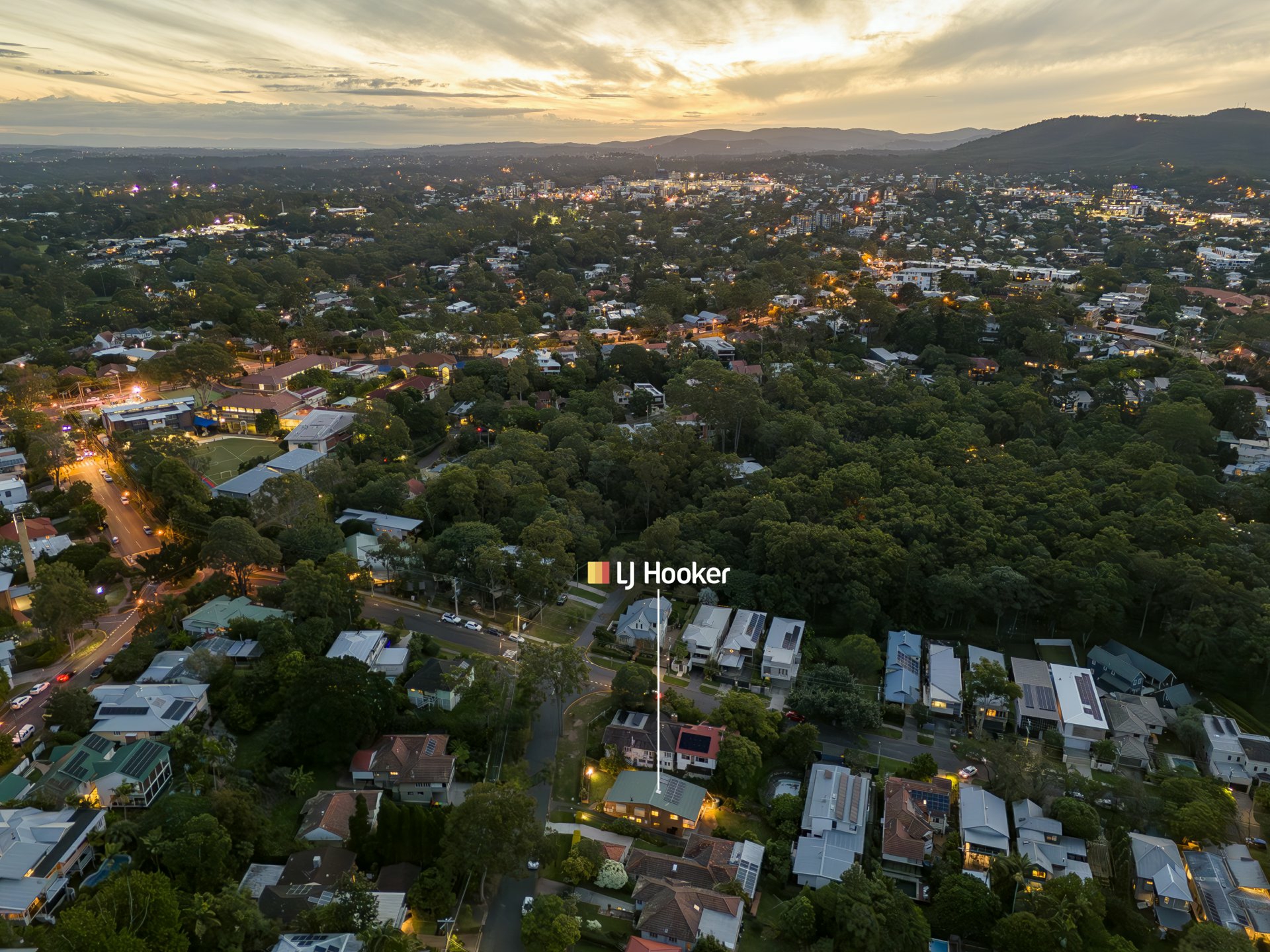 57 Fifth Avenue St Lucia QLD - Property Details - LJ Hooker