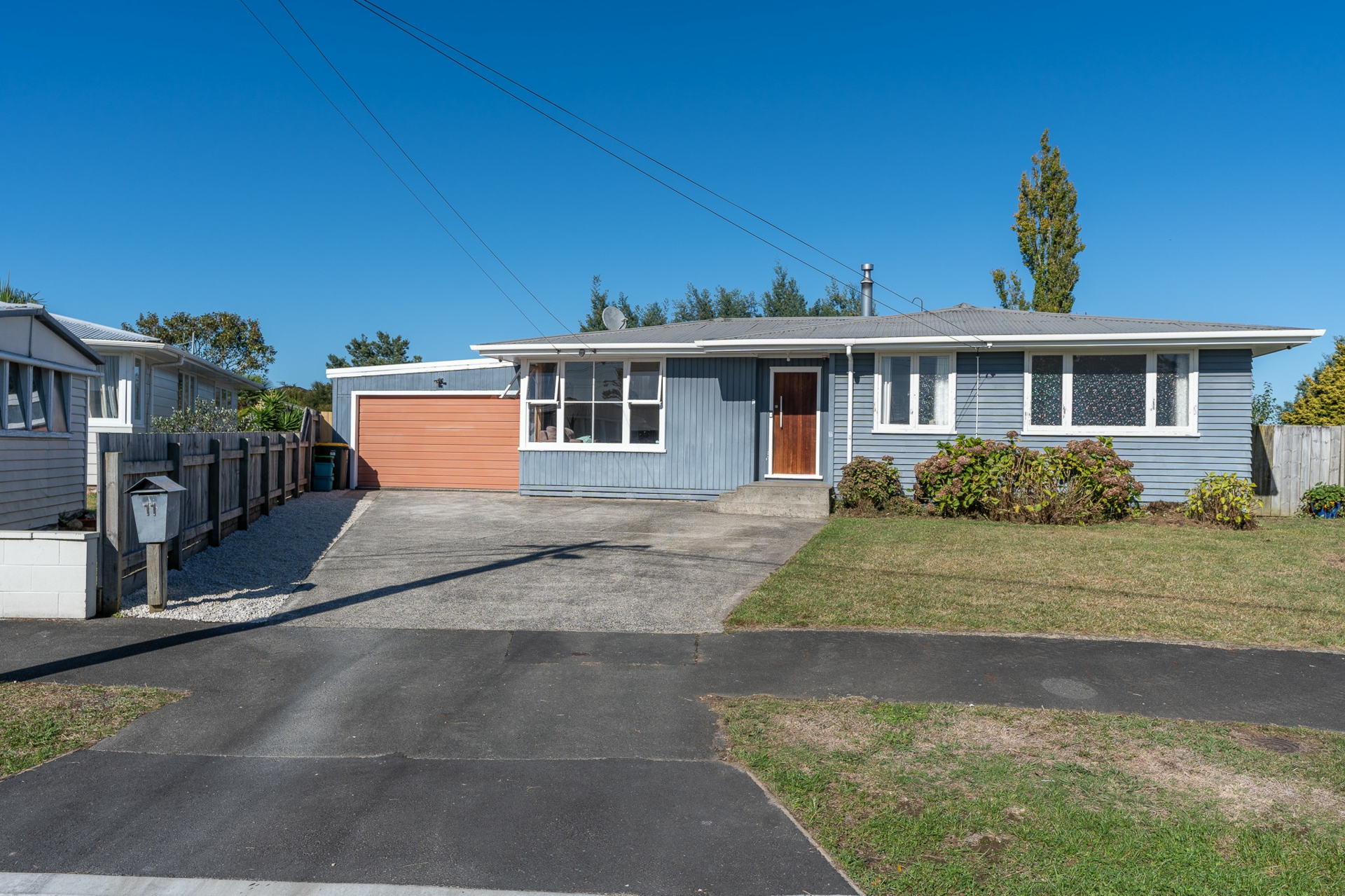 11 Morrison Crescent Glenview - House for Sale - LJ Hooker