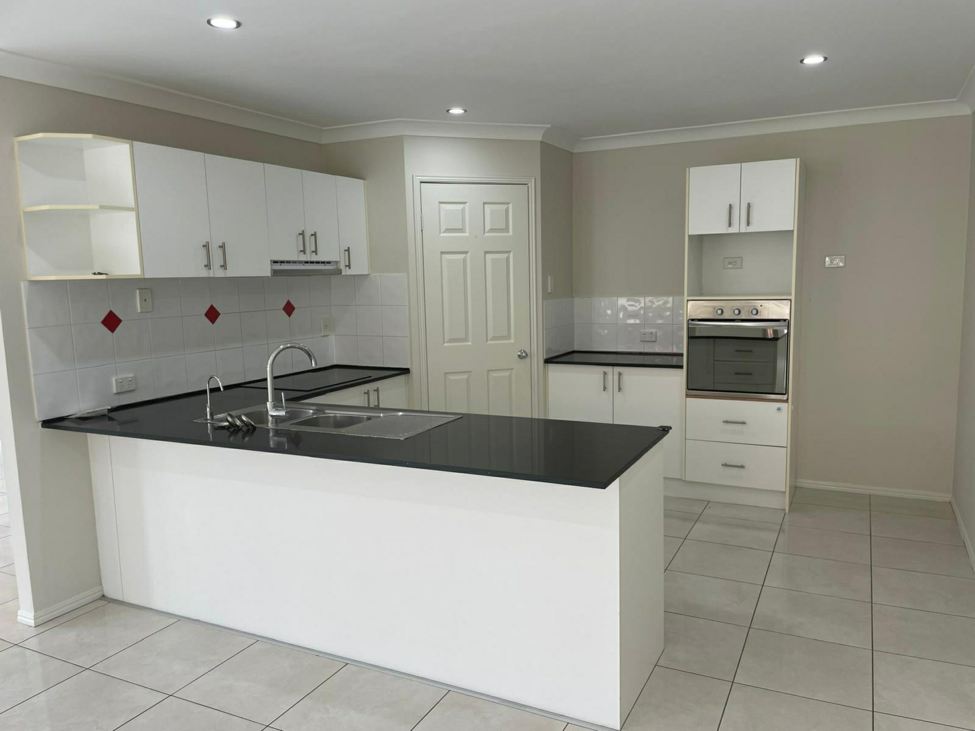 20 Mcmillan Street Drewvale QLD - Property Details - LJ Hooker
